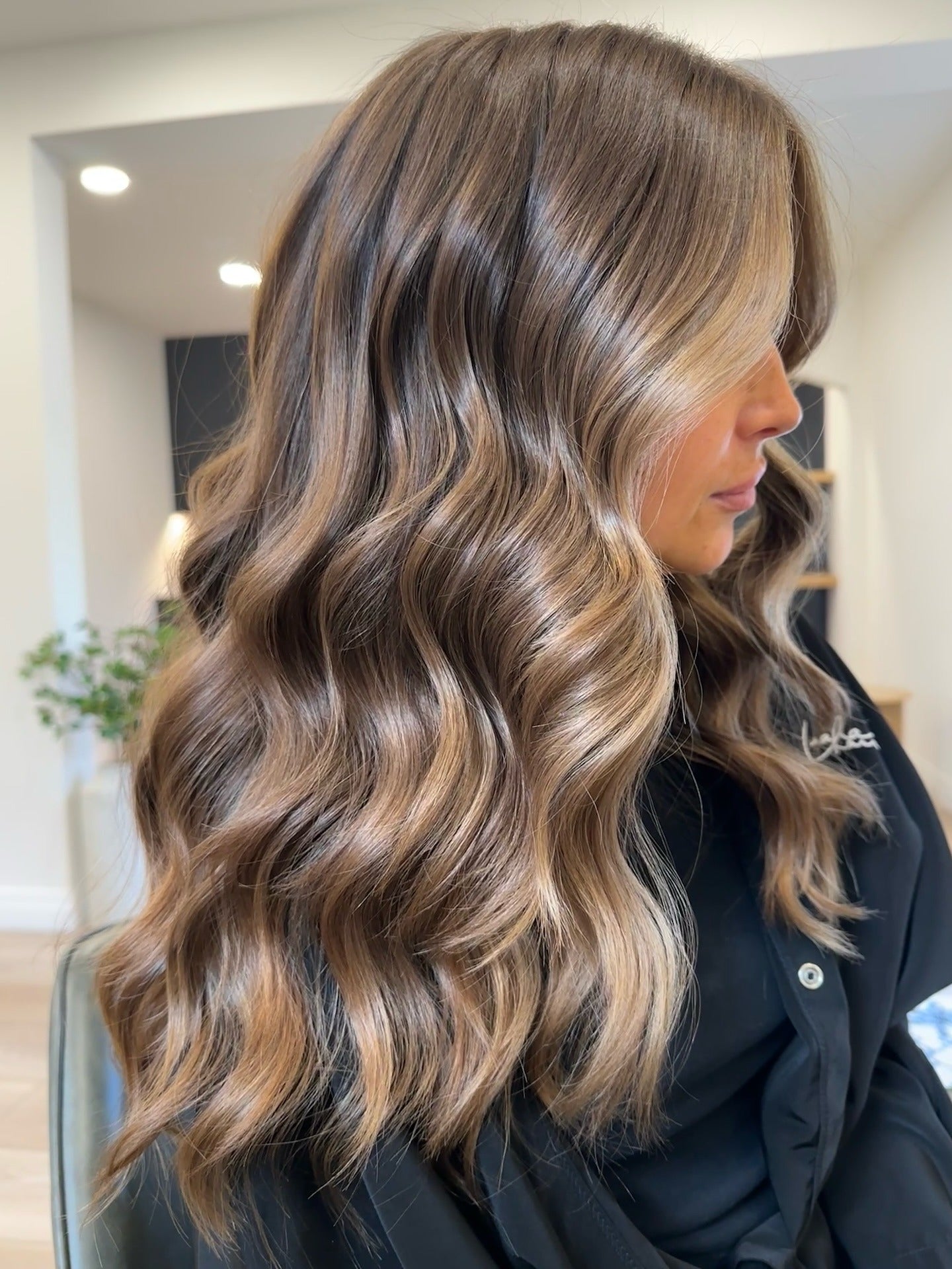 15 Gorgeous Chocolate Toffee Hair Color Styles for 2025 – DreamBundles