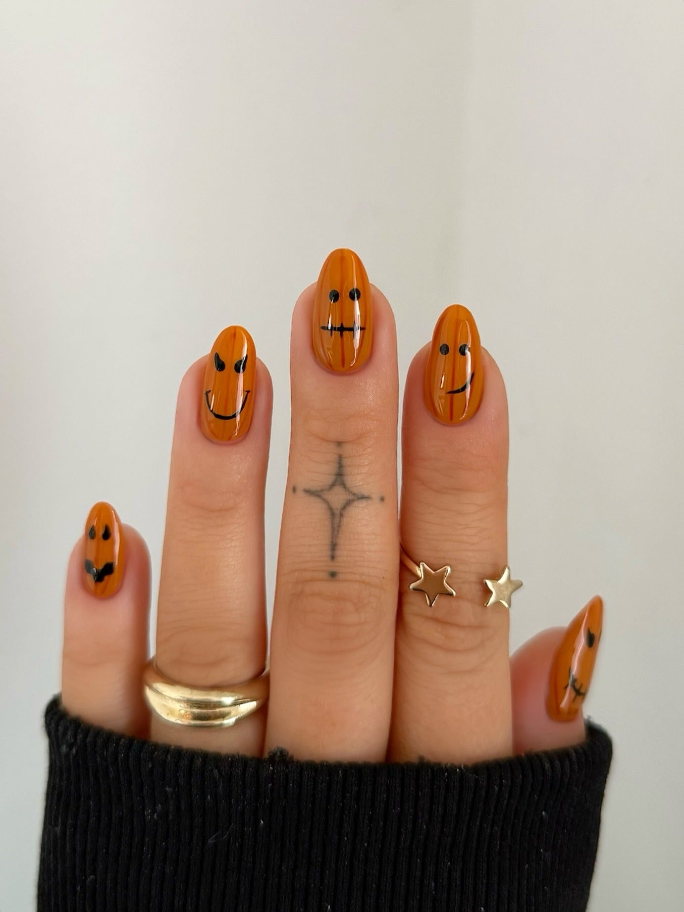 15 Trendy Burnt Orange Nail Ideas Picks – DreamBundles