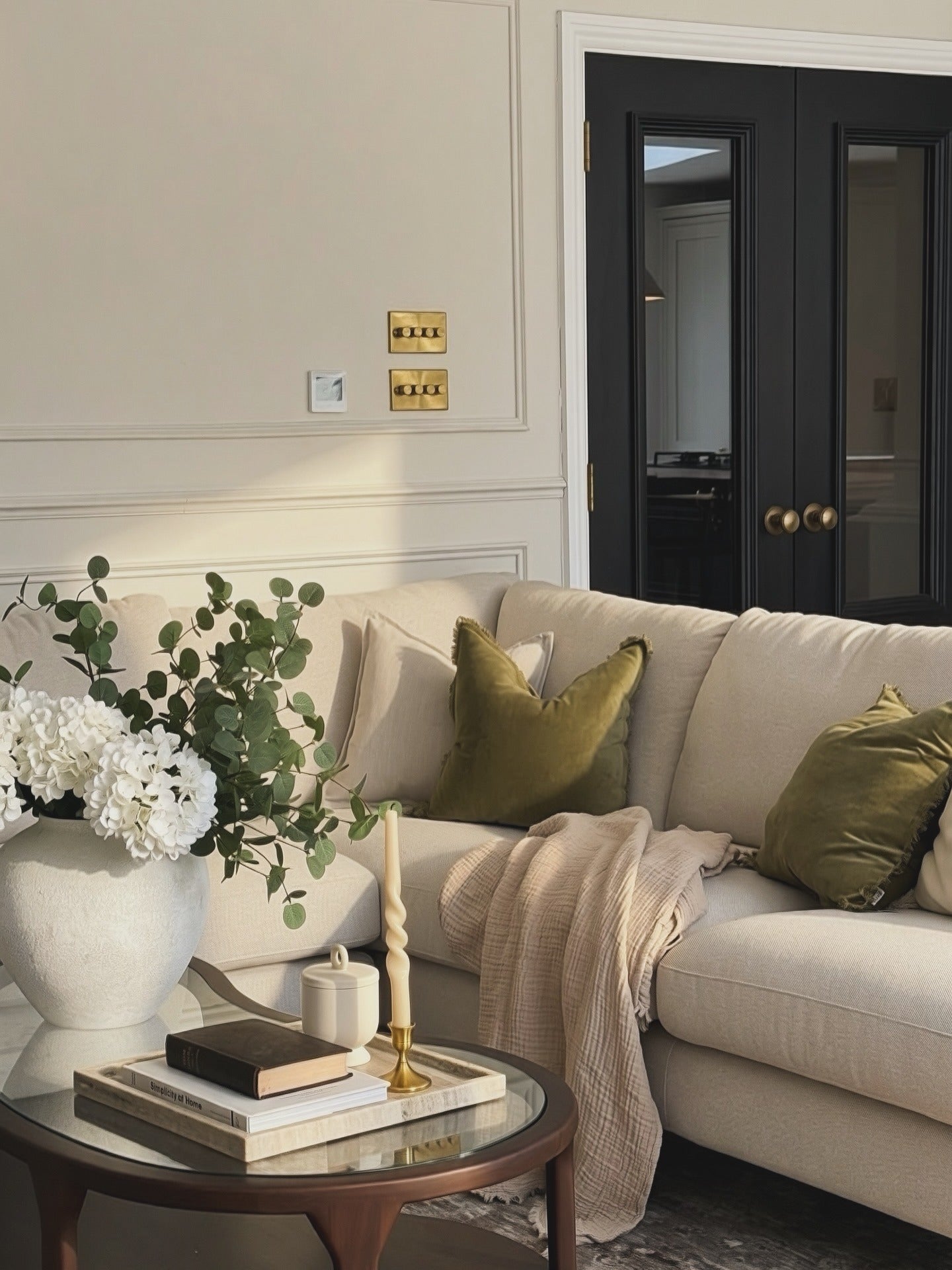 15 Modern Open Living Room Ideas 2026 – DreamBundles