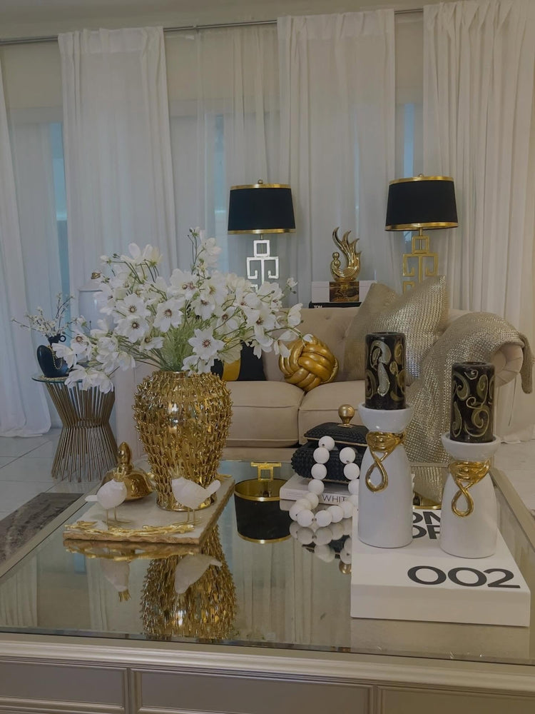 15 Designer White and Gold Living Room Ideas 2026 – DreamBundles