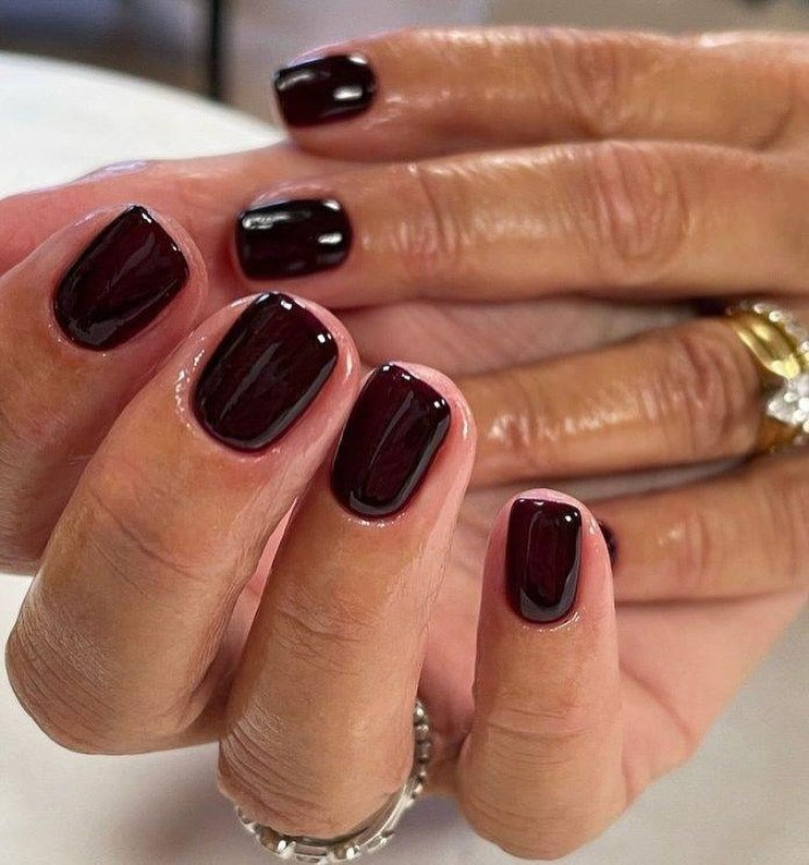 15 Must-See Wine Color Nail Ideas 2026 – DreamBundles