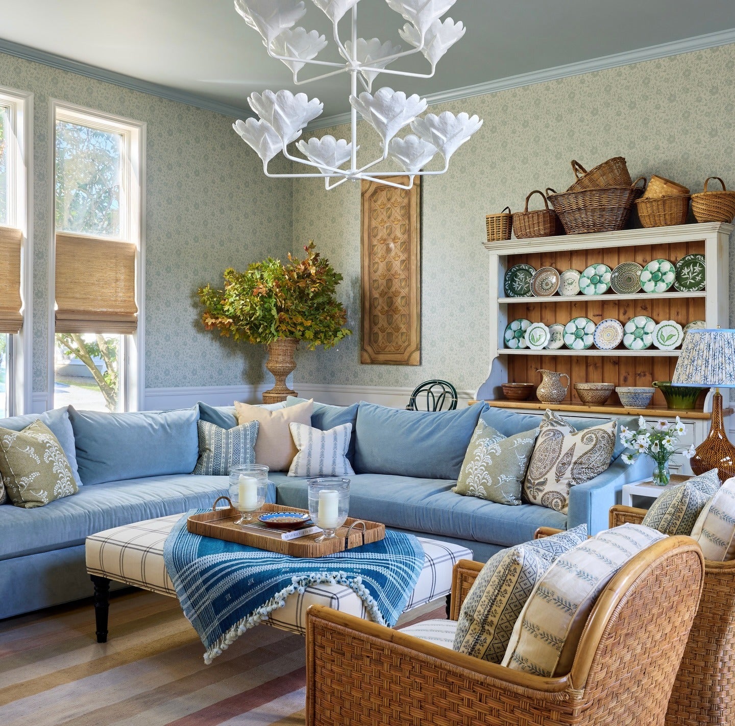15 Easy Royal Blue Sofa Living Room Ideas – DreamBundles