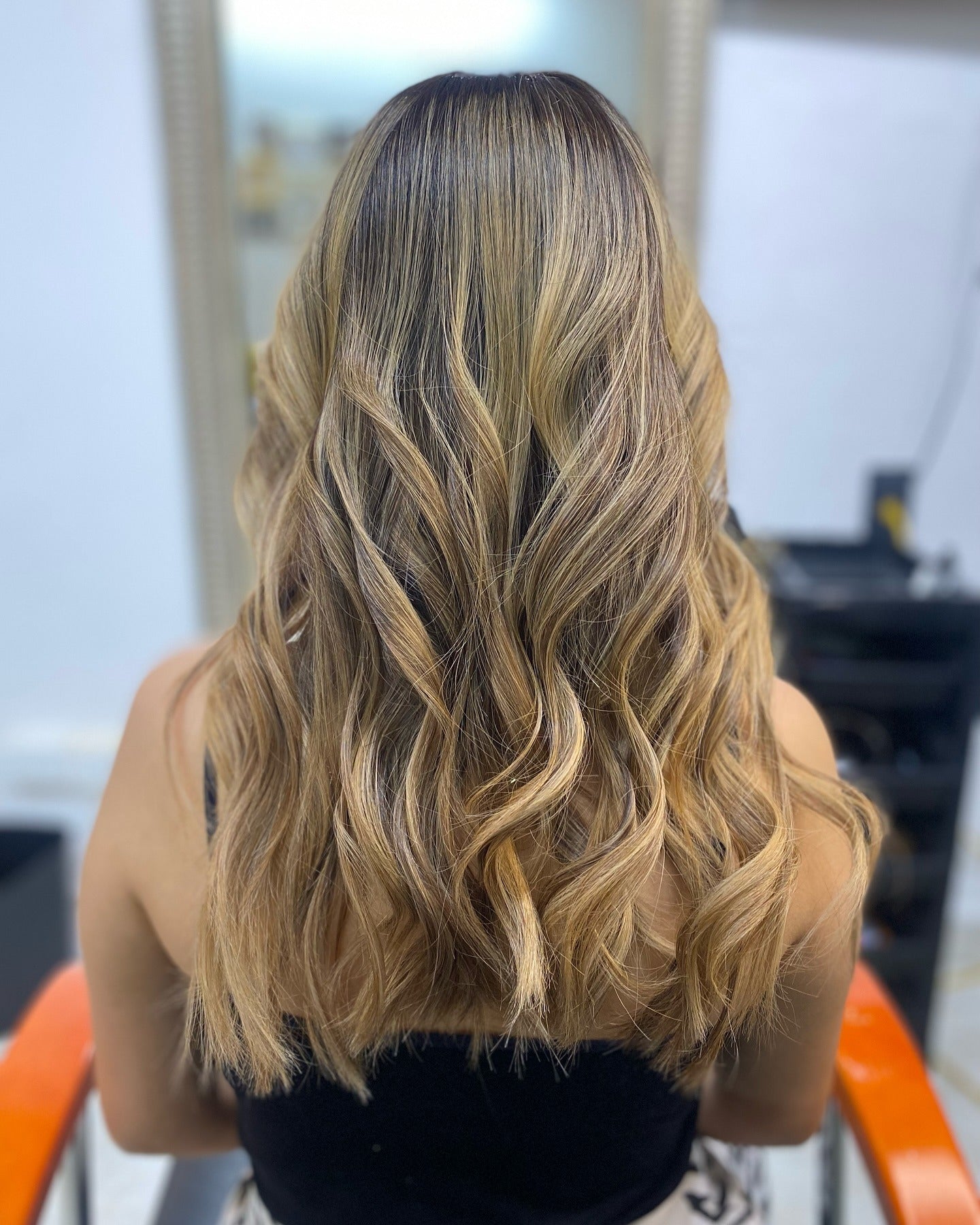 15 Dimensional Balayage Hair Colors for 2026 – DreamBundles