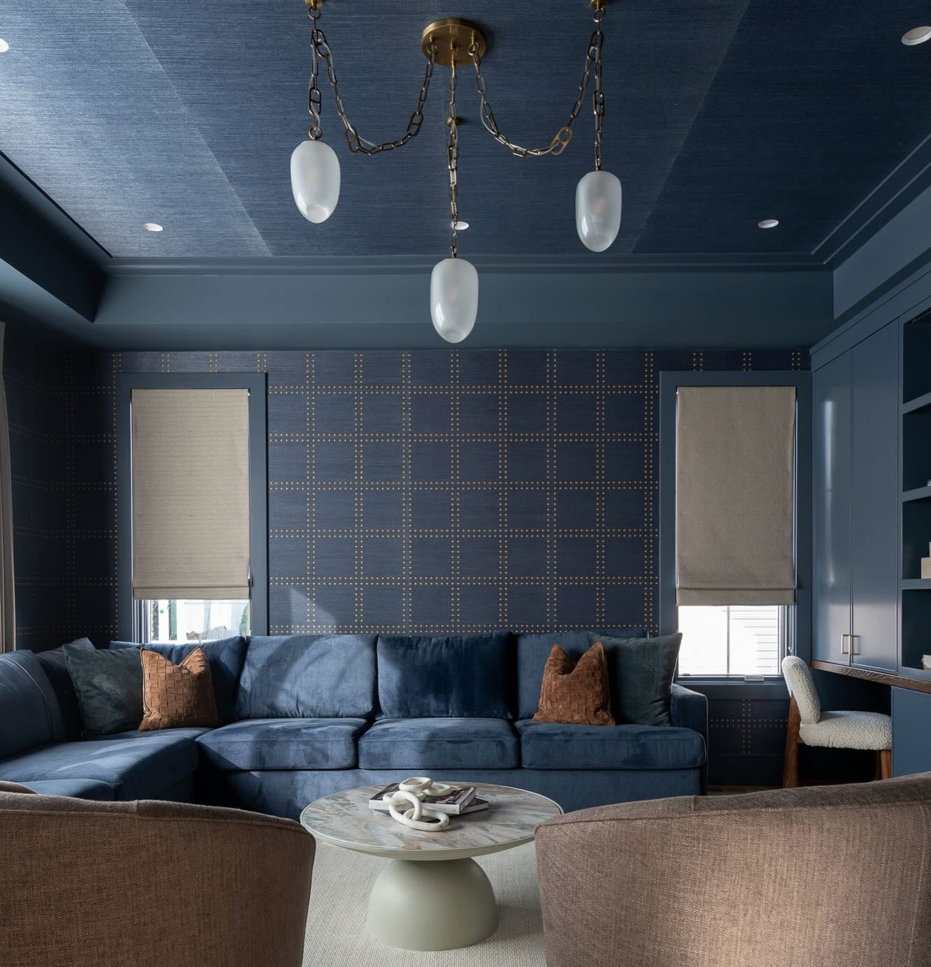 15 Best Navy Blue Couch Living Room Ideas 2026 – DreamBundles