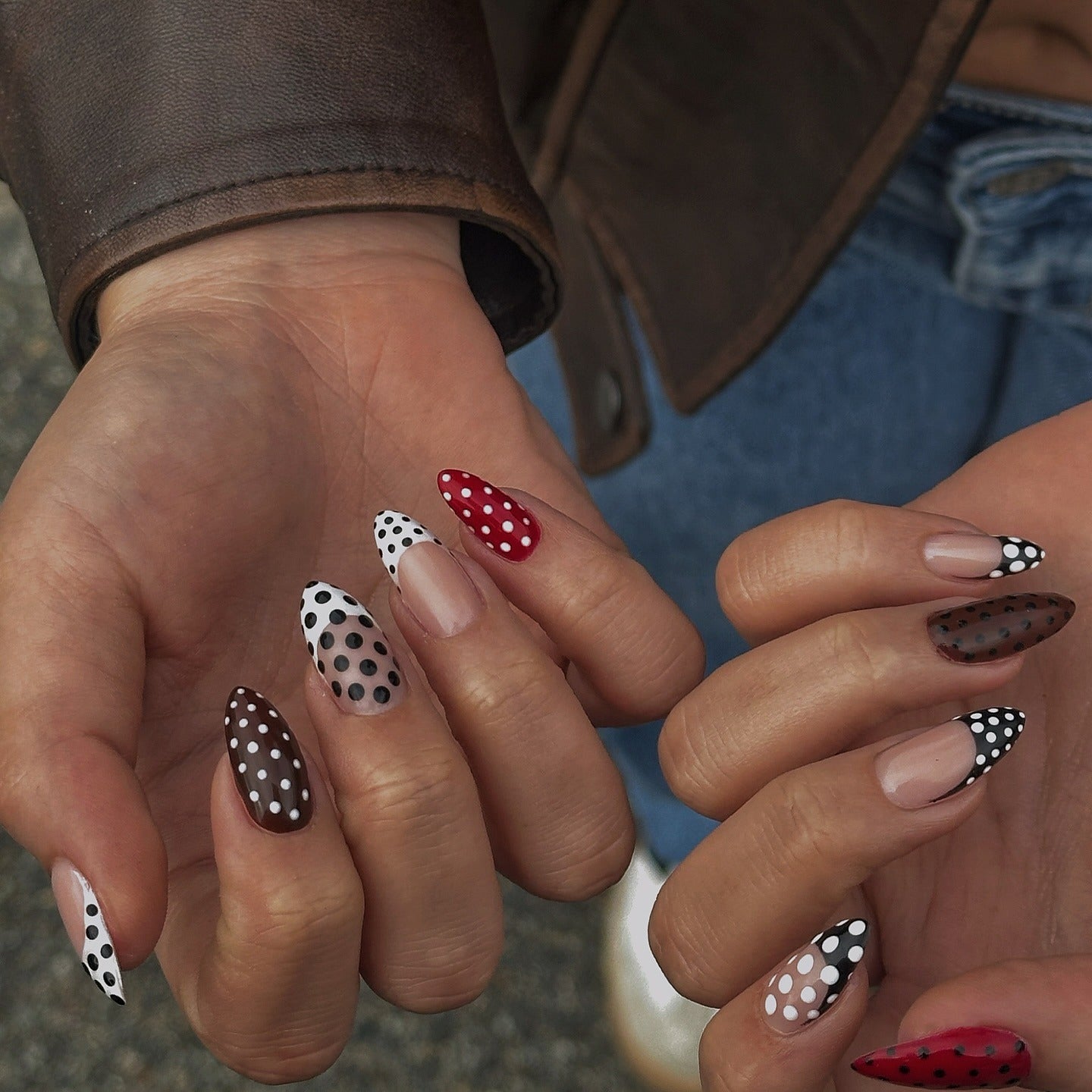15 Creative Polka Dot Nail Ideas You Can Copy Now – DreamBundles
